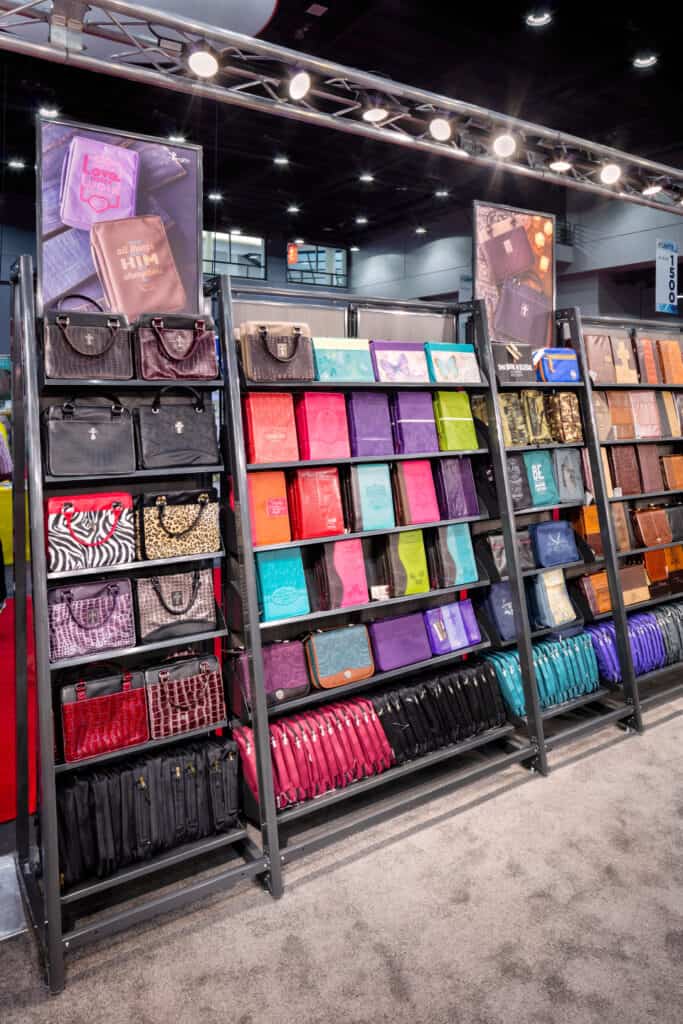 Snap! - OPTO International - Modular & Custom Retail Displays