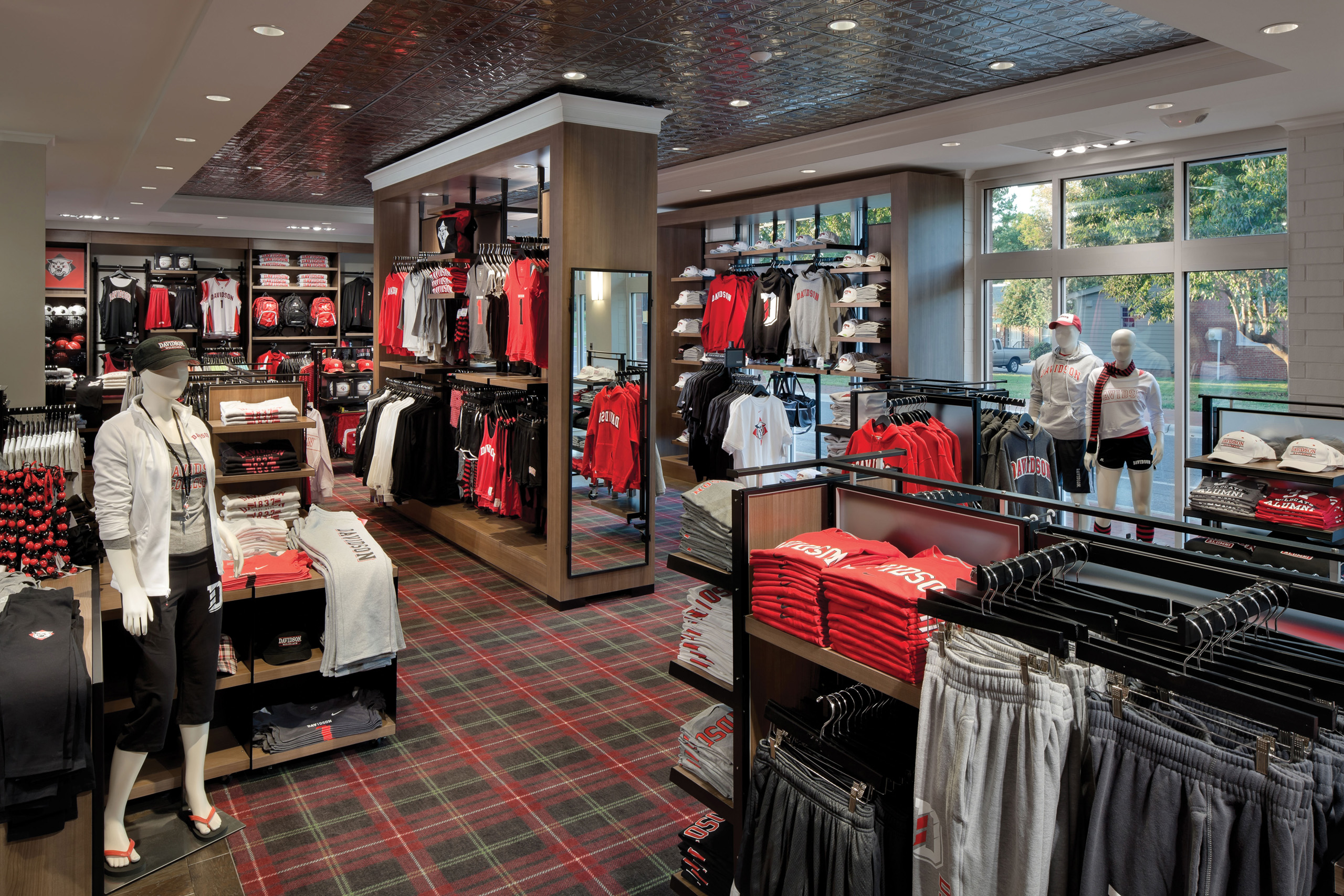 Davidson College Bookstore - OPTO International - Modular & Custom ...