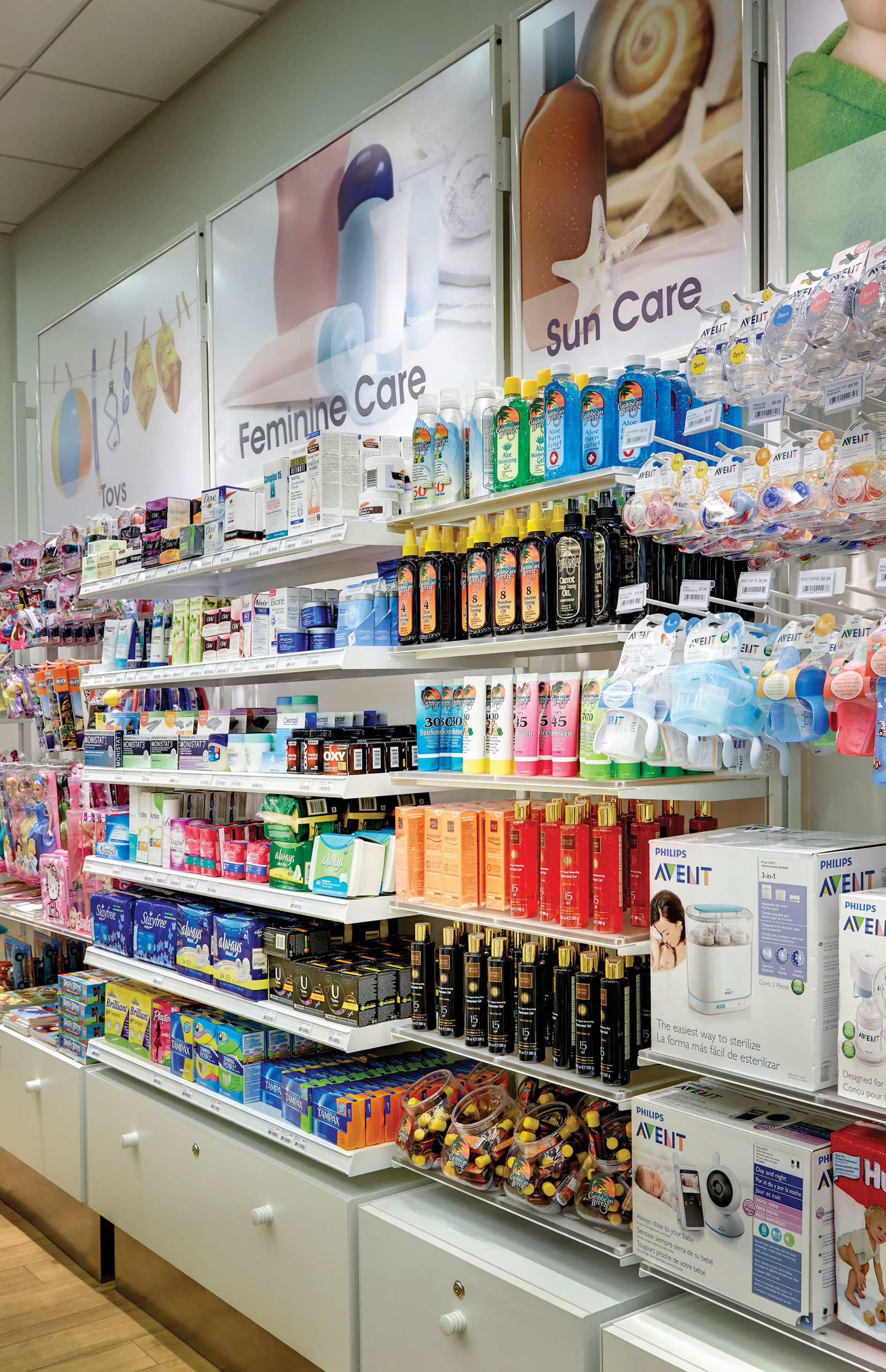 Air Essentials Airport Store - OPTO International - Modular & Custom ...