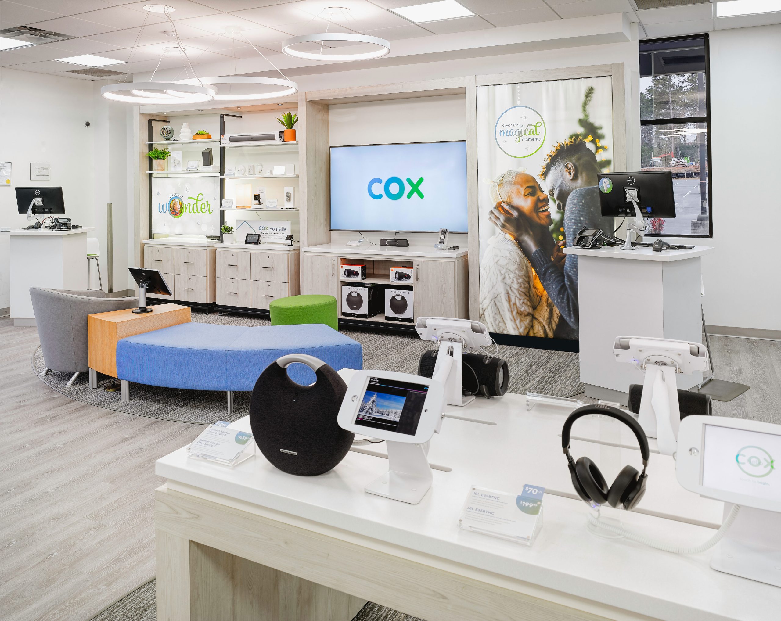 Cox Communications - OPTO International - Modular & Custom Retail Displays