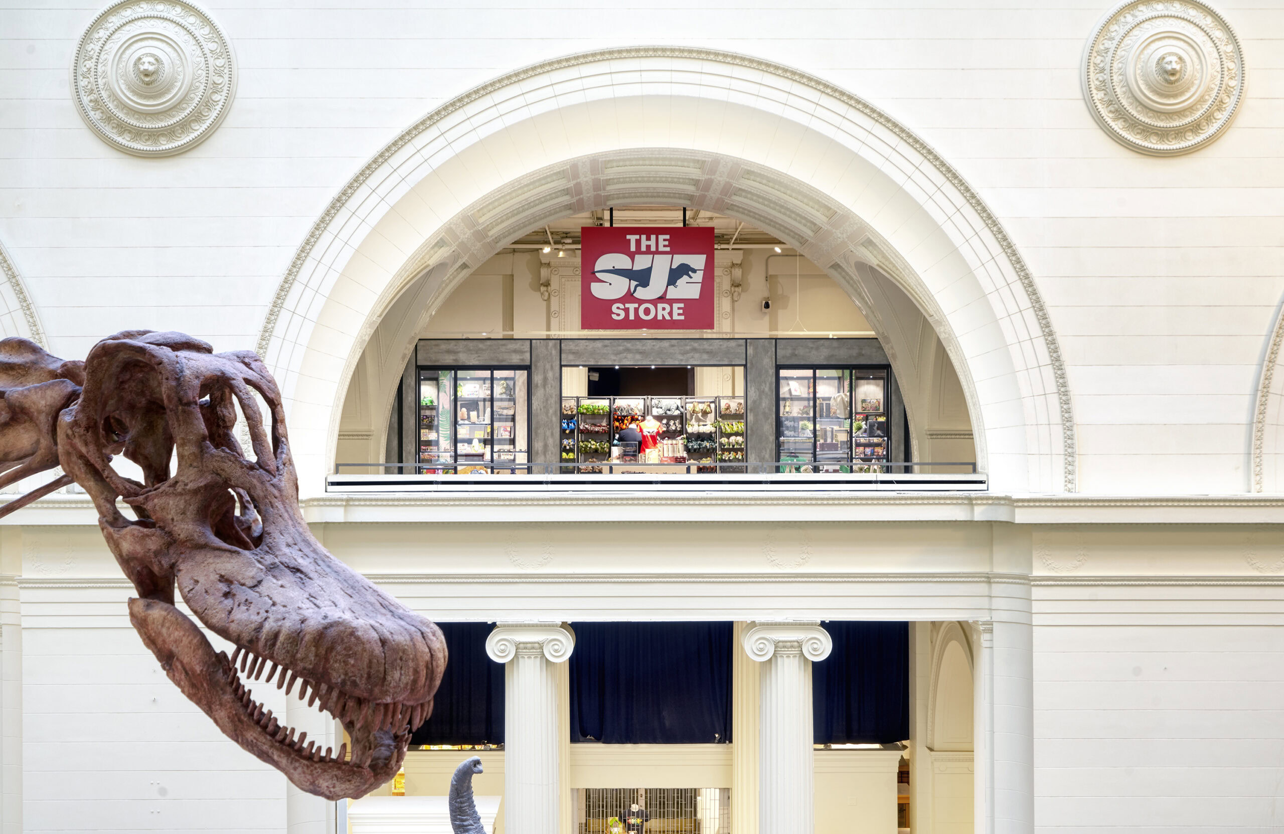 The Sue Store at the Field Museum - OPTO International - Modular Retail ...